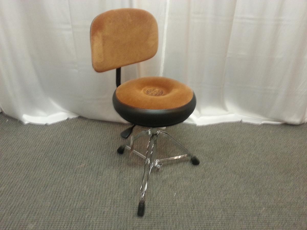 Roc-N-Soc Nitro Throne Round Style Tan With Back Rest - Drums Etc.